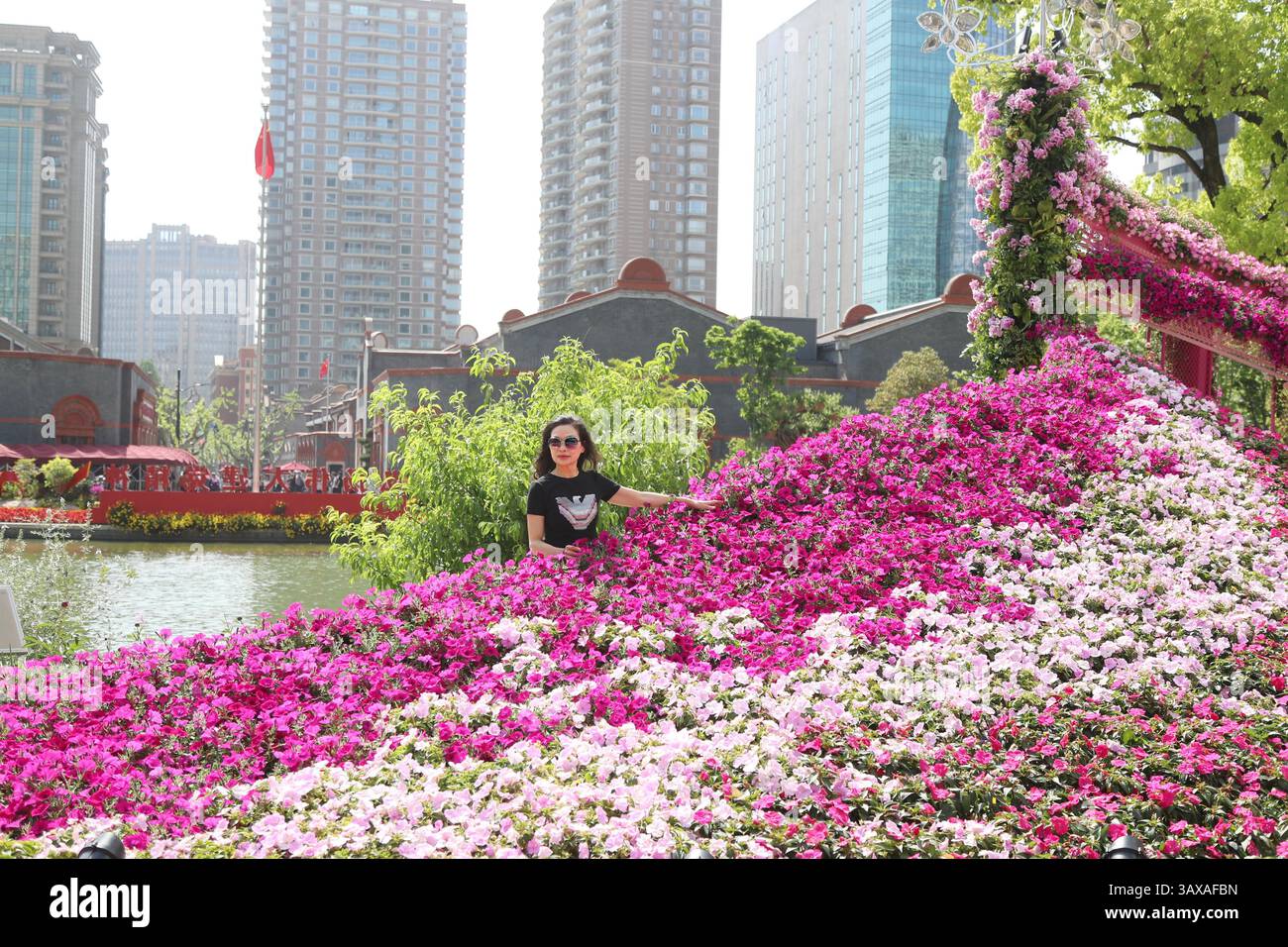 The 2025 Shanghai International Flower Show kicks off in Shanghai ...