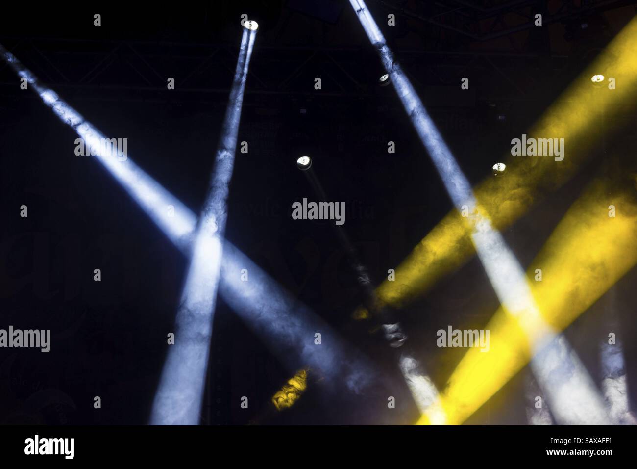 Decorative stage lights hi-res stock photography and images - Alamy