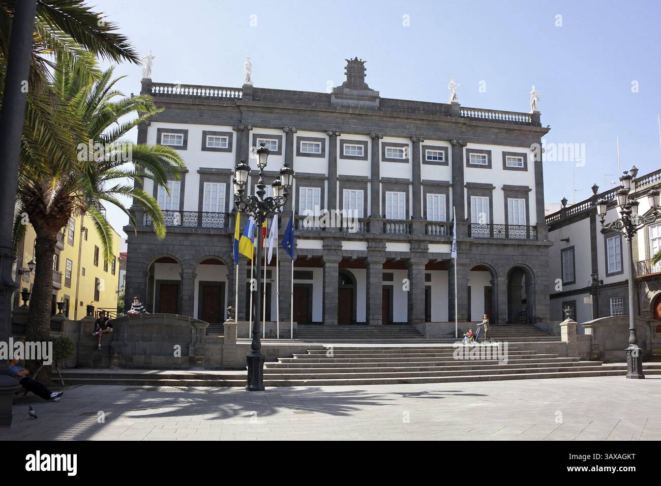 Town hall in las palmas de gran canaria hi-res stock photography and ...