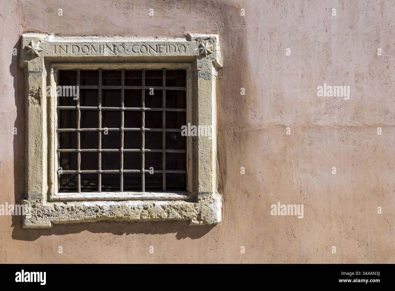 Assisi Italy : Window on medieval stone wall Stock Photo - Alamy