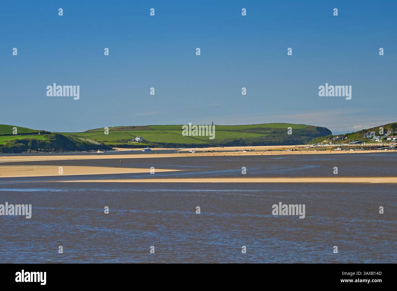 Colourful houses line a street in the Cornish fishing village of Padstow Stock Photo - Alamy