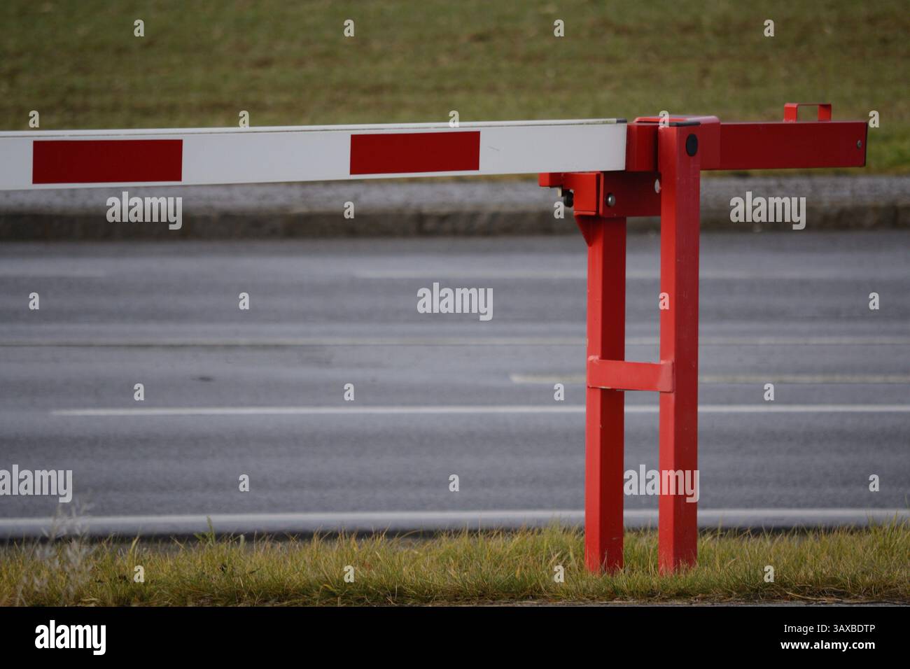 Barriers block access hi-res stock photography and images - Alamy