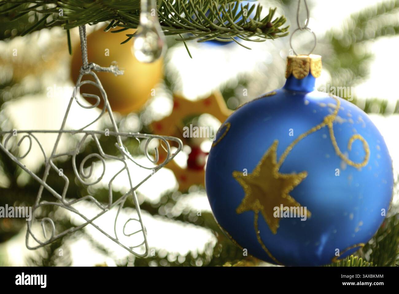 Christmas tree baubles and star - cut-out Christmas tree decoration ...