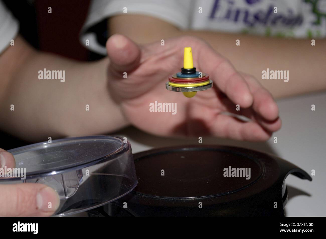 Gyroscope people hi-res stock photography and images - Alamy