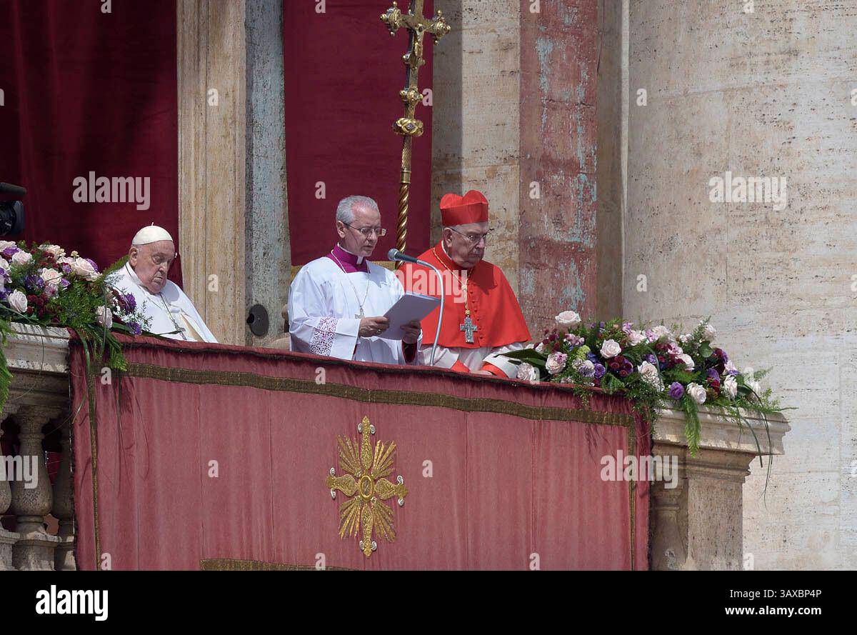 Pope Francis during the impartation of the 'Urbi et Orbi' blessing and ...