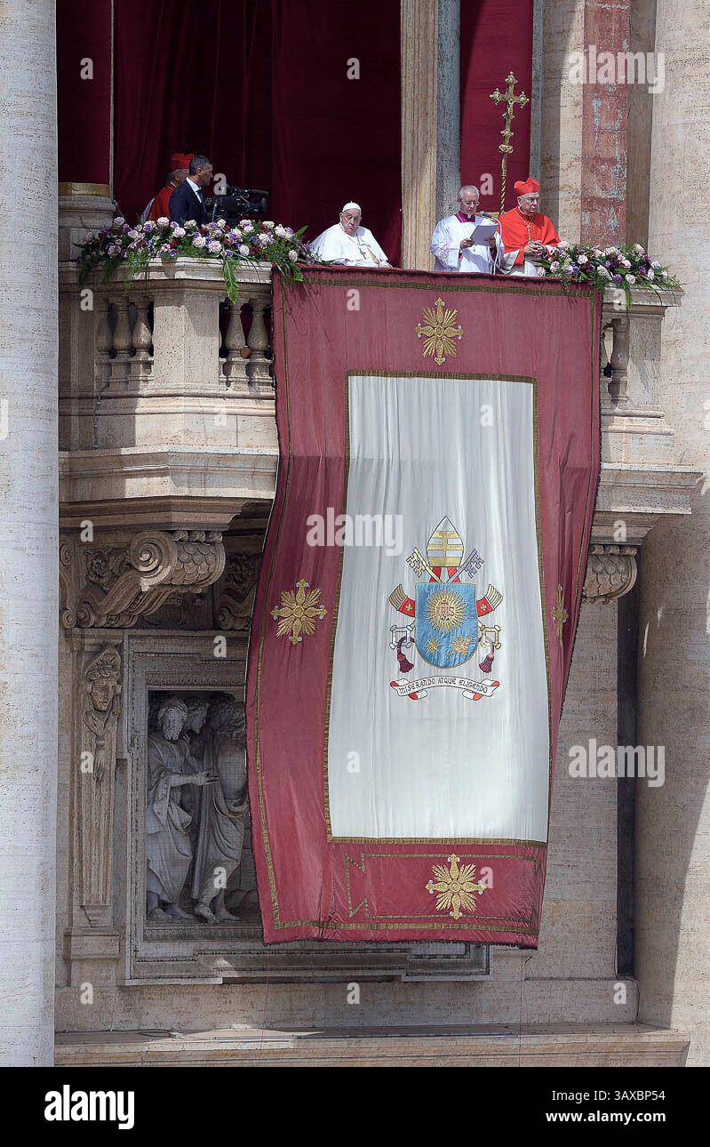 Pope Francis during the impartation of the 'Urbi et Orbi' blessing and ...
