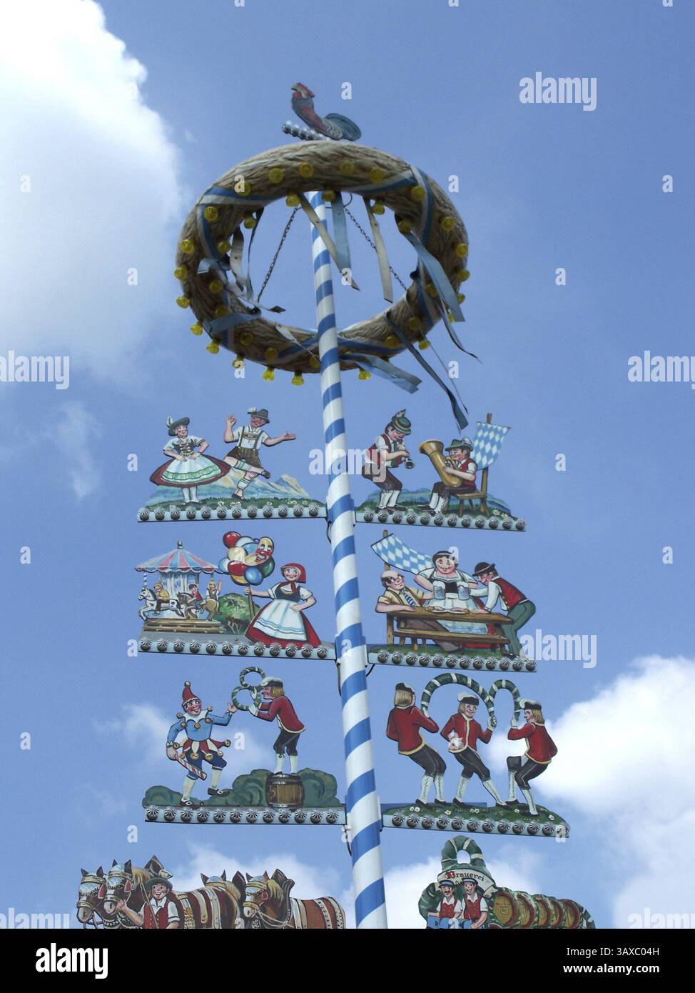 Fairgrounds pavilion hi-res stock photography and images - Alamy