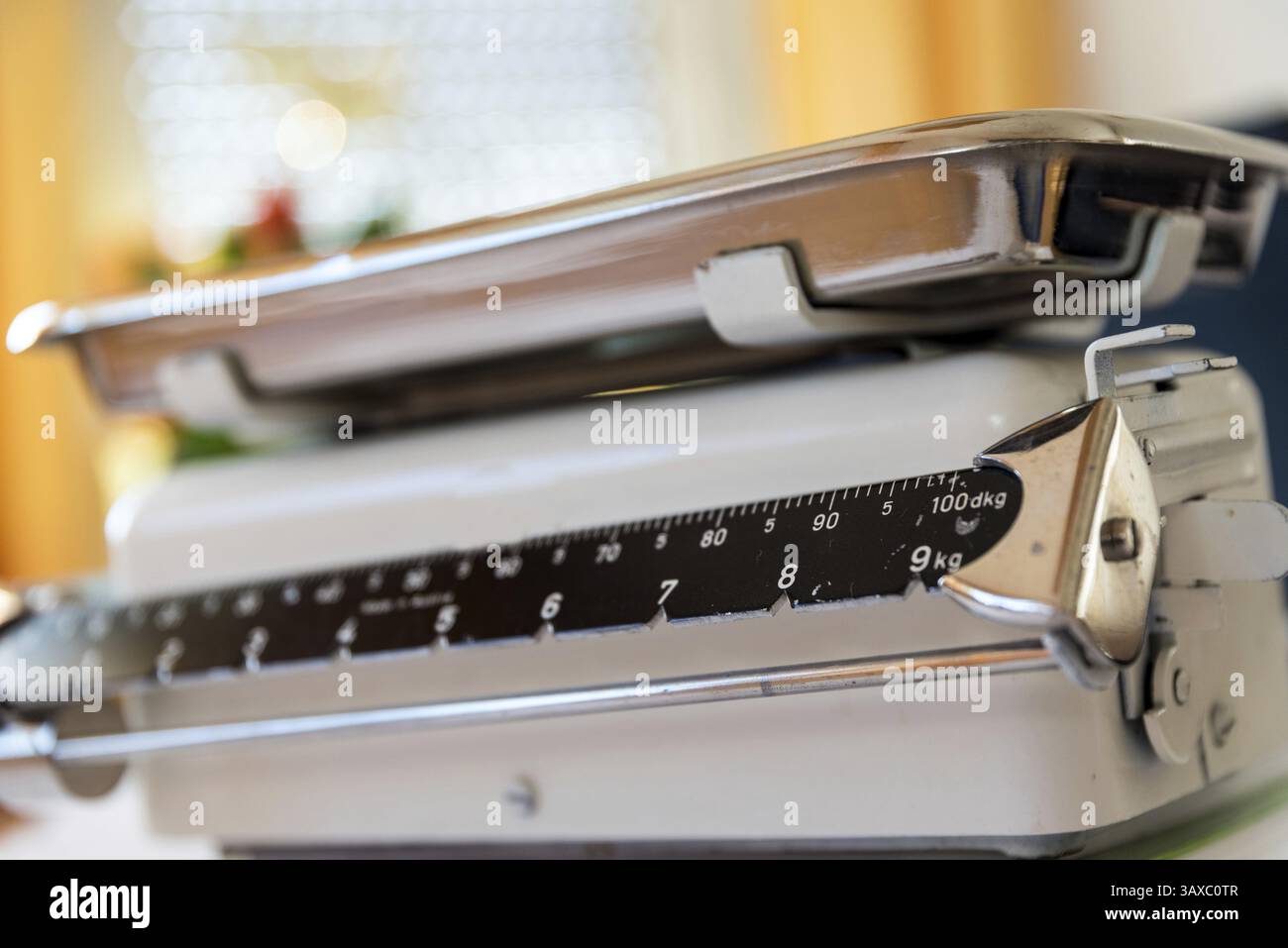 Kitchen scales - old mechanical scales with weighing pan, retro Stock ...