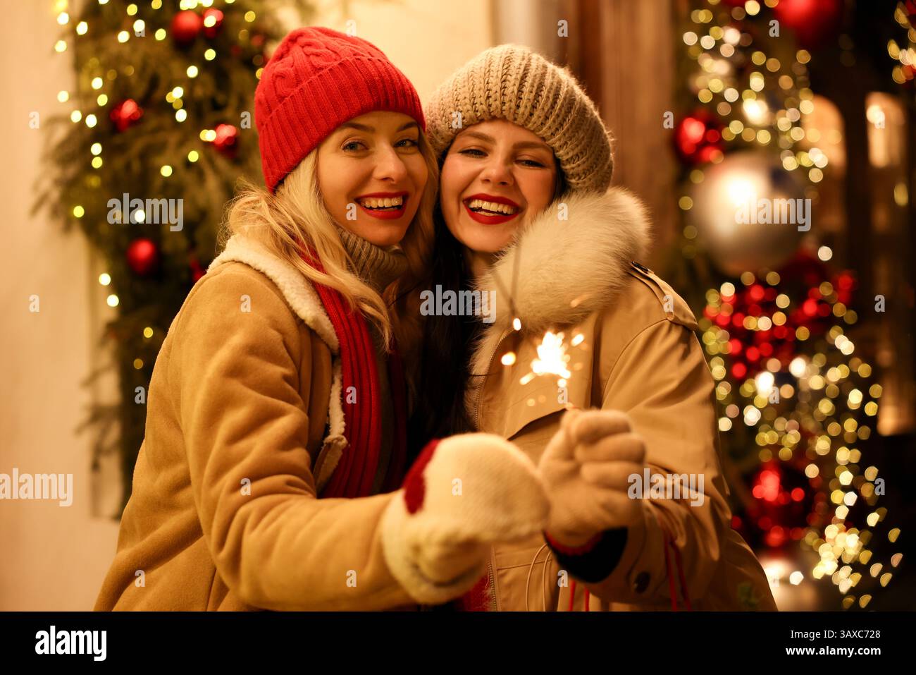 Happy friends sparklers shopping hi-res stock photography and images ...