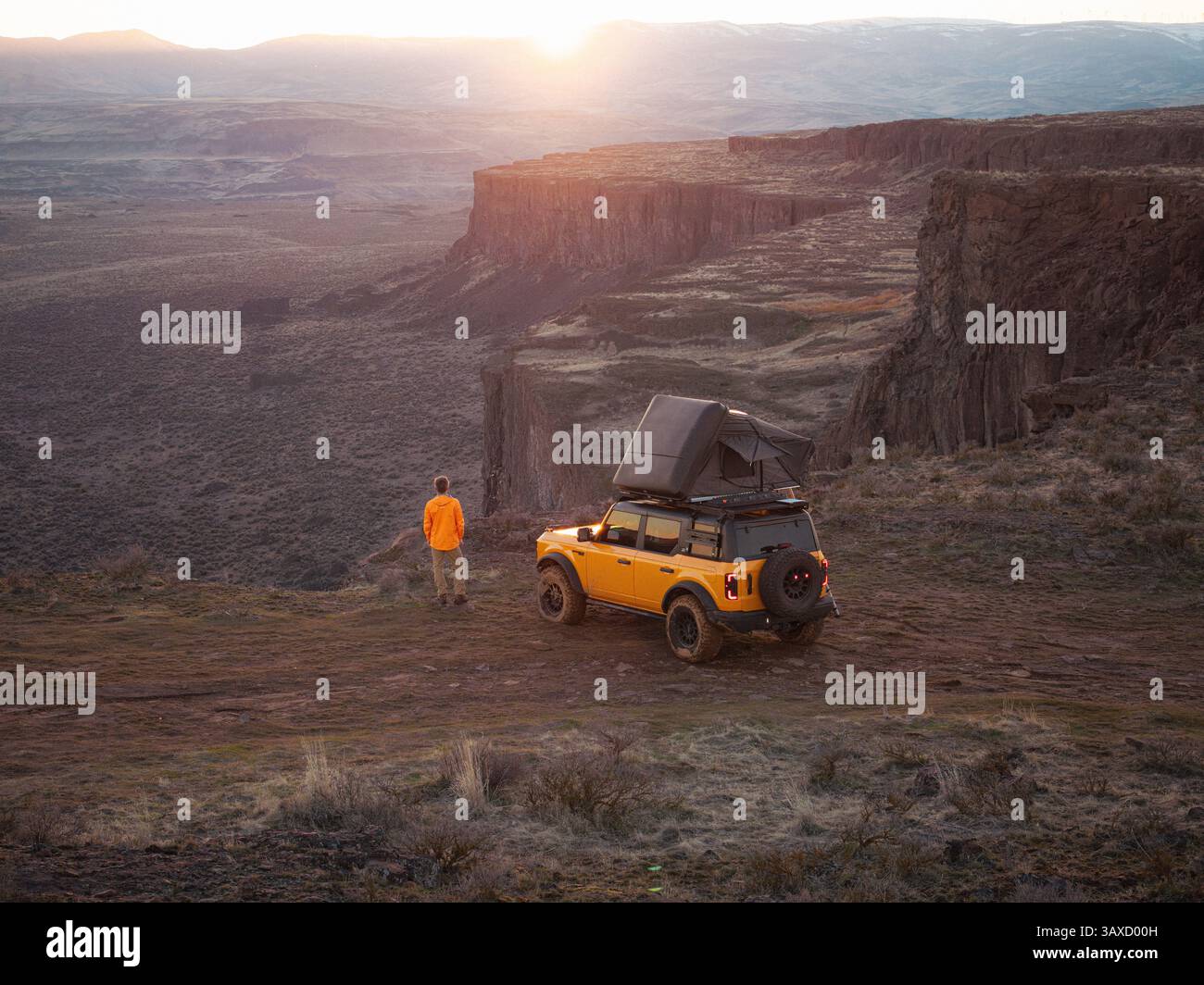 Overland truck and camper standing on canyon rim, Washington Stock ...