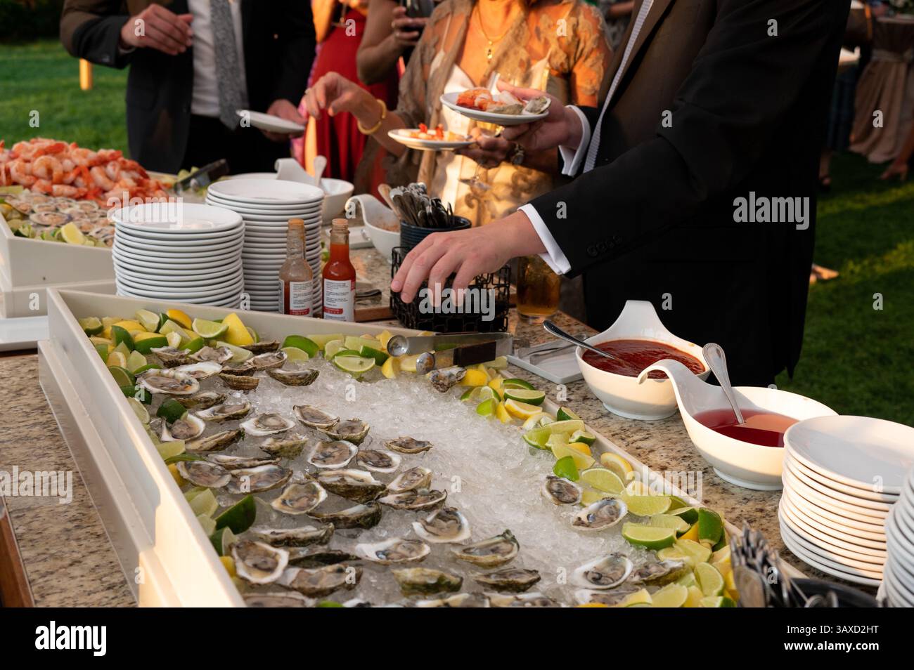 Seafood buffet shrimp oysters elegant hi-res stock photography and ...