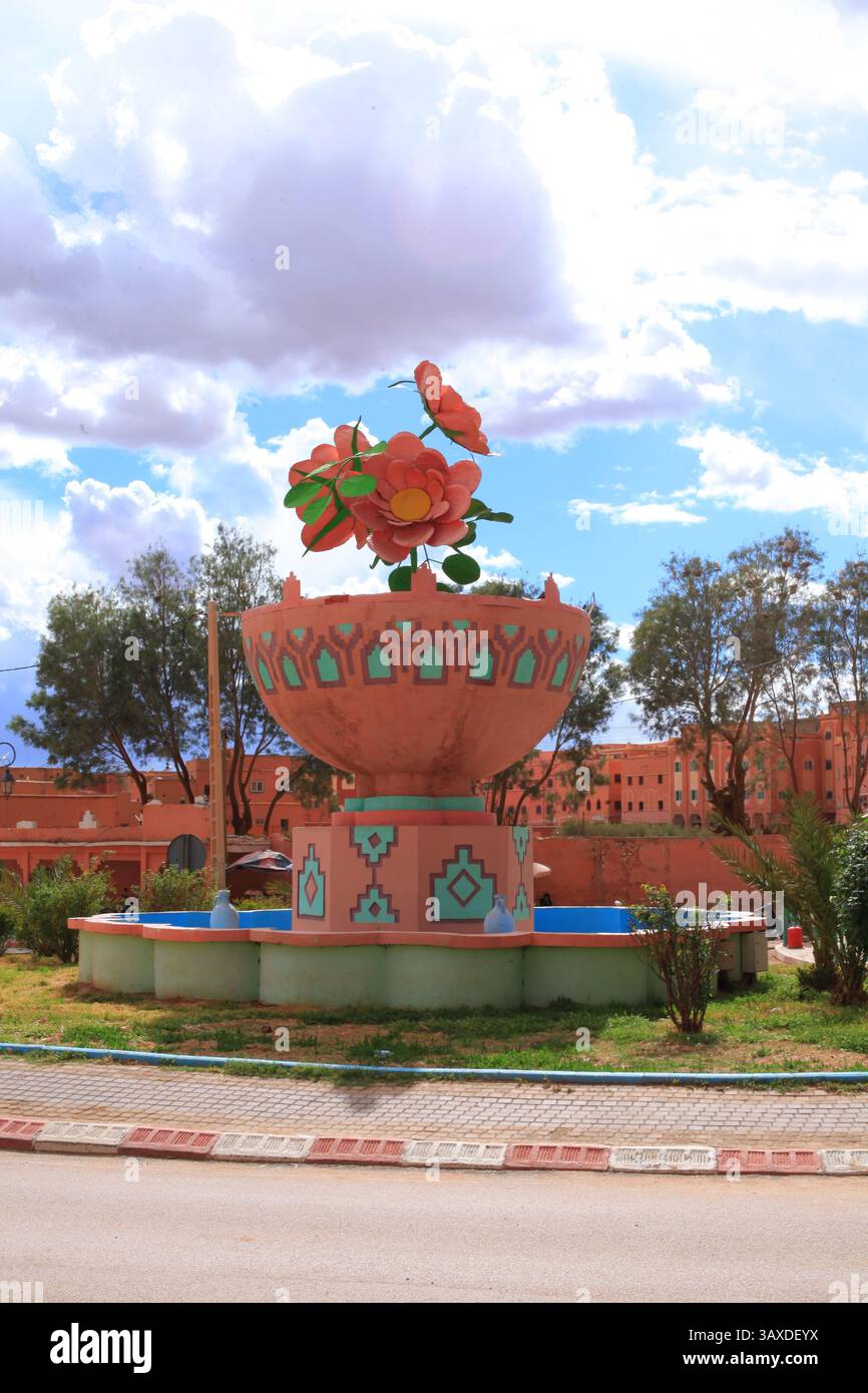 Kelaat mgouna rose festival hi-res stock photography and images - Alamy