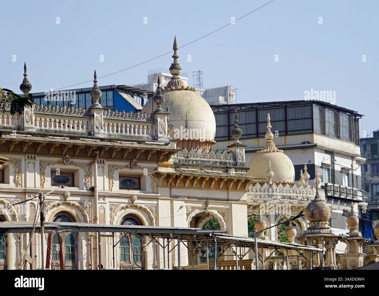 jama masjid mosque in mumbai in india Stock Photo - Alamy
