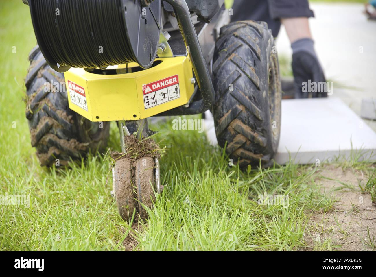 Lawn care robots hi-res stock photography and images - Alamy