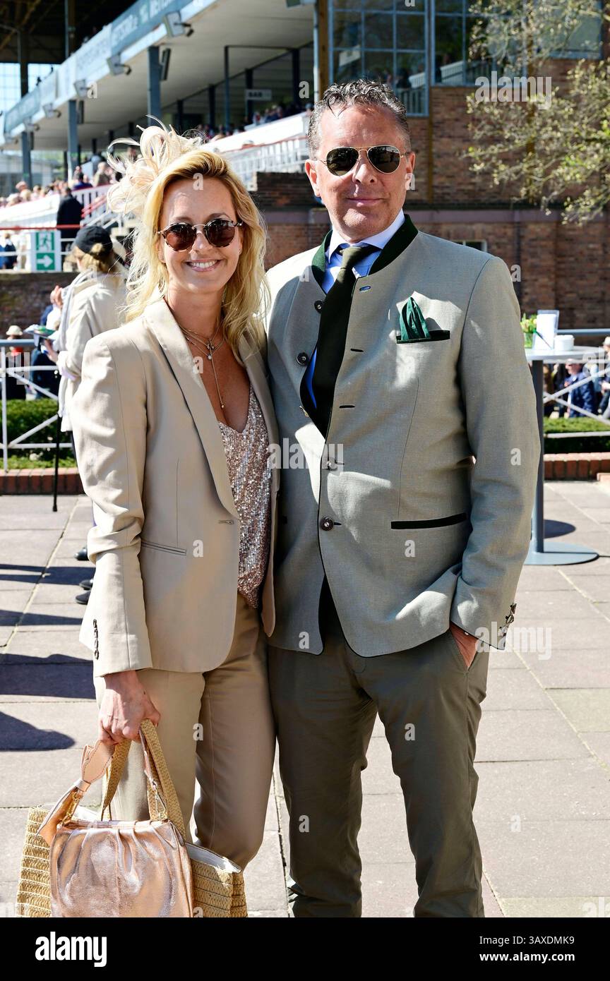 Patrick Graf von Faber-Castell mit Partnerin Sandra-Sophie Trauboth bei ...