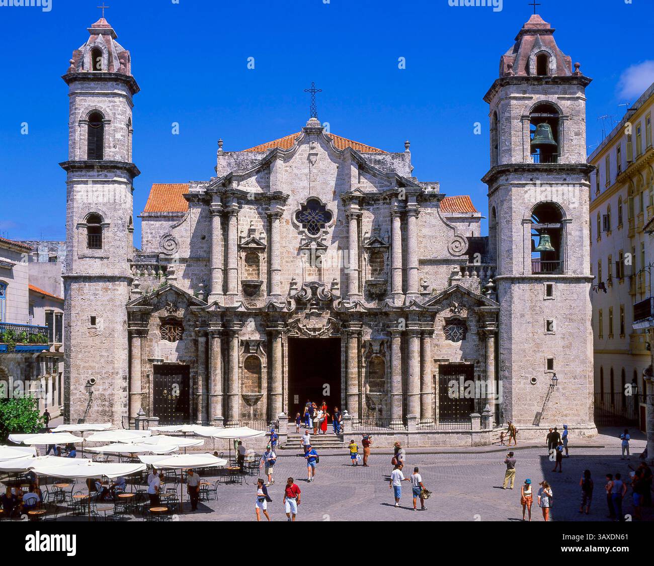 The Catedral de San Cristóbal de La Havana, Plaza de la Catedral, Old ...