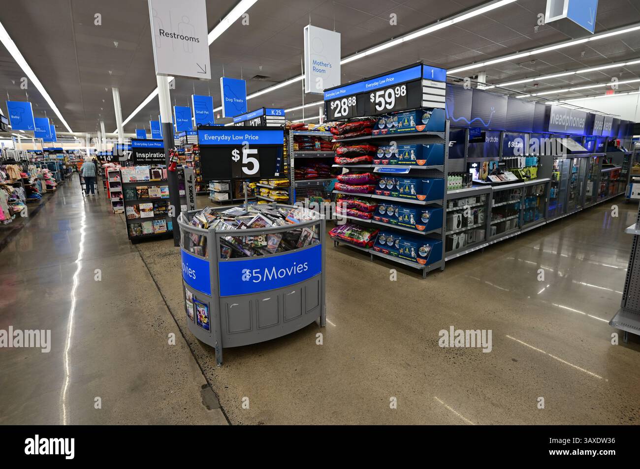 The inside of the Walmart Superstore in Lexington, Virginia Stock Photo ...