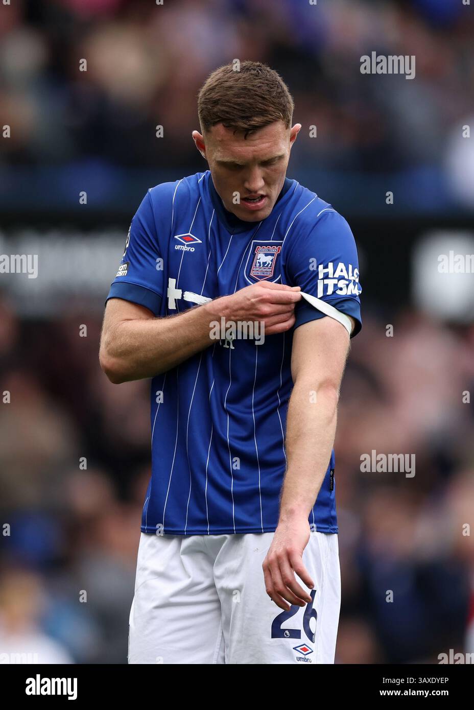 Ipswich, UK. 20th Apr, 2025. Dara O'Shea of Ipswich Town during the ...