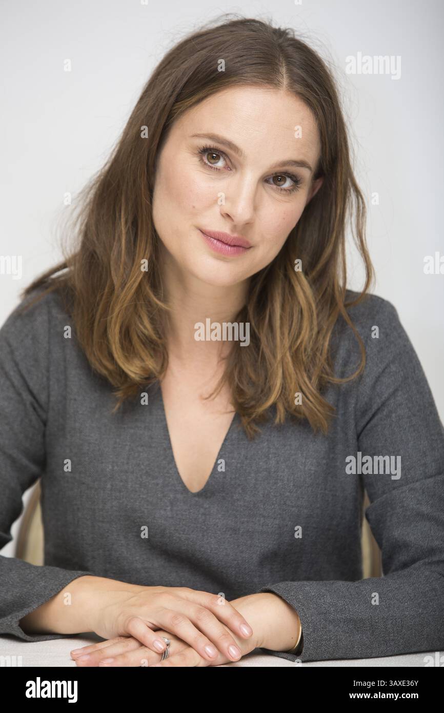 November 11, 2016 - Hollywood, California, U.S. - NATALIE PORTMAN ...