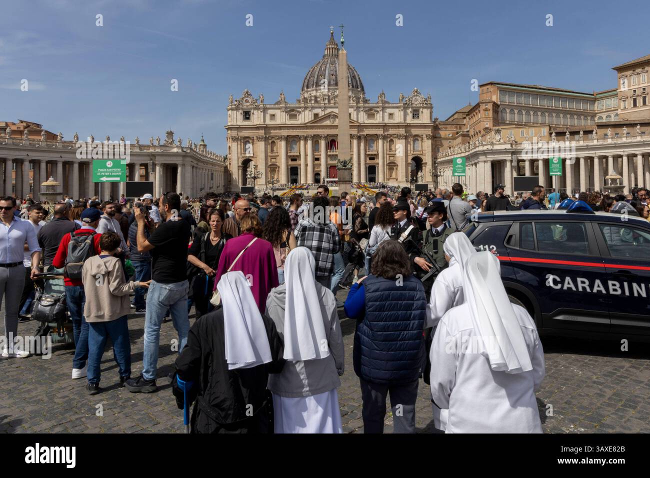 Pope Francis dies at the Vatican People gather at St.Peter Square after ...