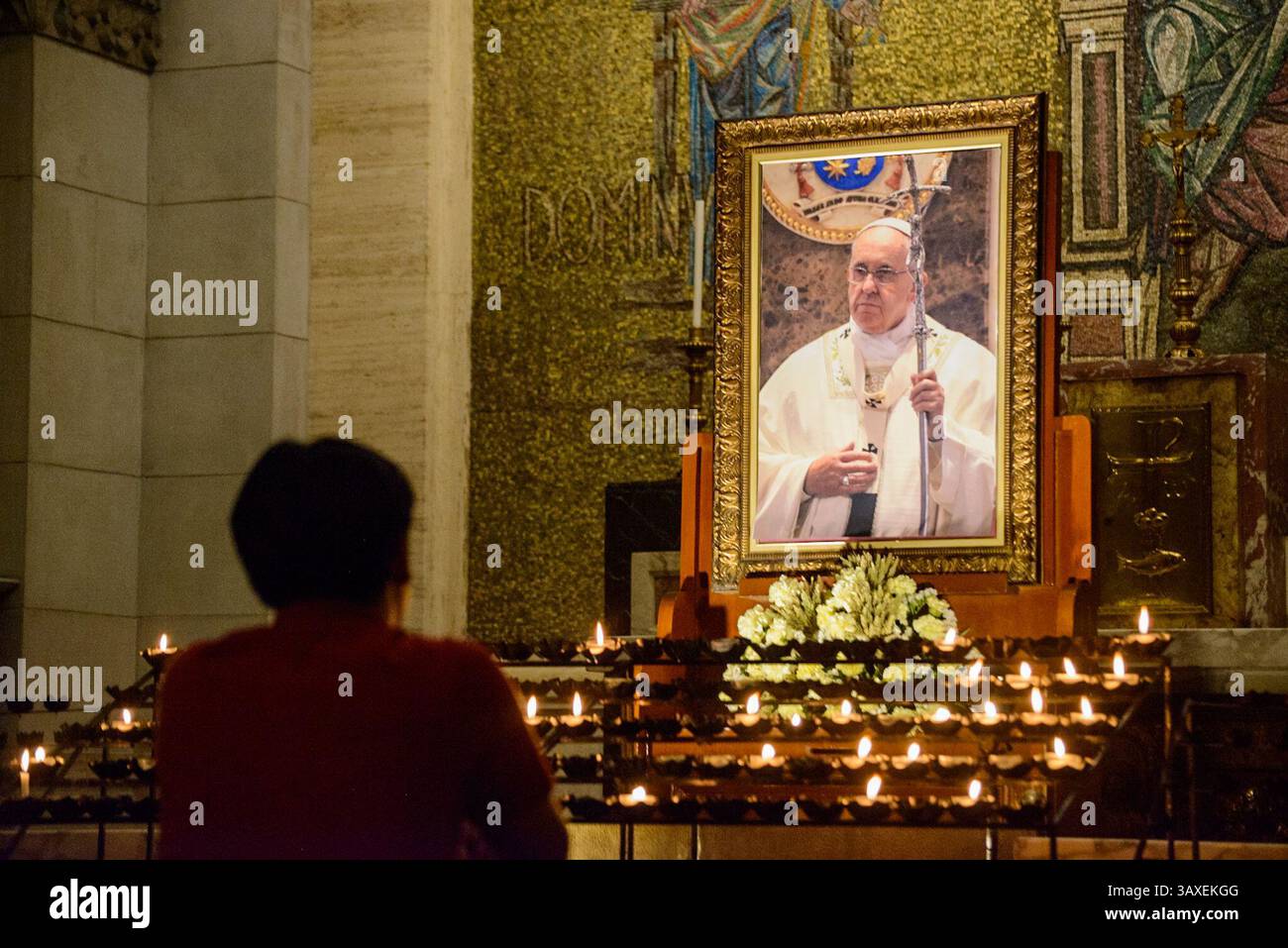 Bacoor, Cavite, Philippines. 21st Apr, 2025. A Catholic is seen ...