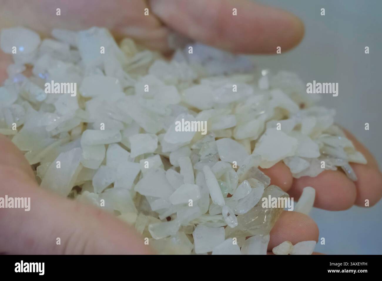 Salt hand woman palm hi-res stock photography and images - Alamy