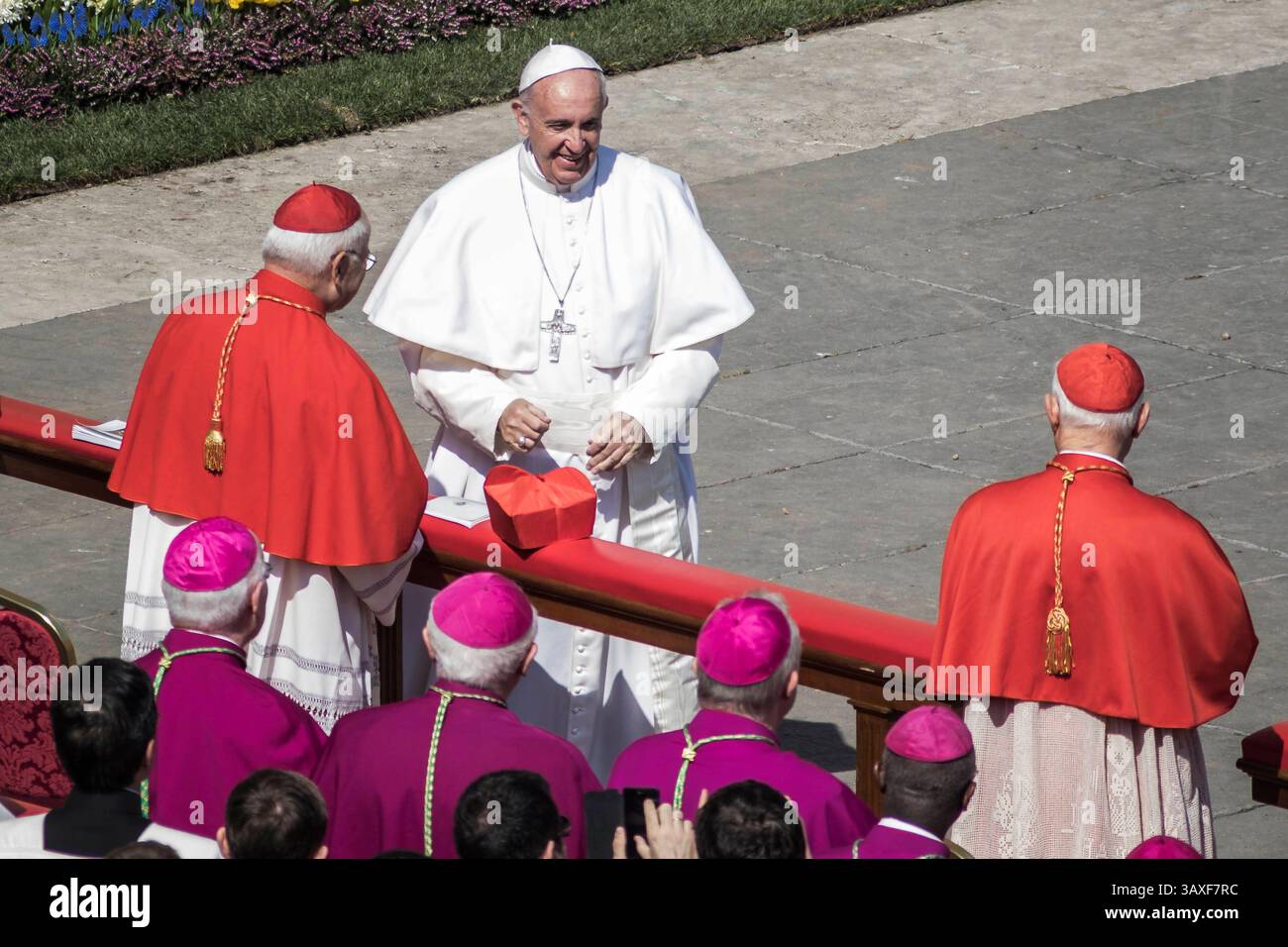 Jorge Mario Bergoglio, Pope Francis, has died at the age of 88 ...