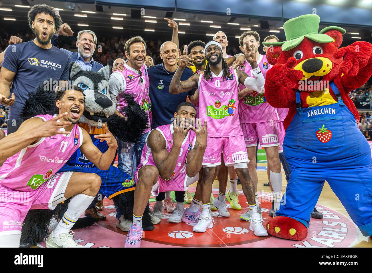 Rostock Seawolves Jubel, GER, Rostock Seawolves vs. Bamberg Baskets ...