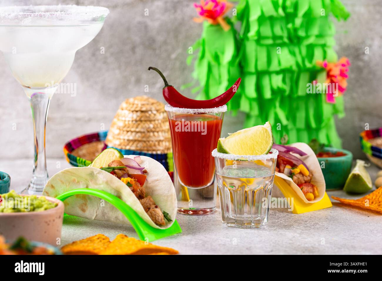 Cinco de Mayo concept with traditional Mexican food Stock Photo - Alamy