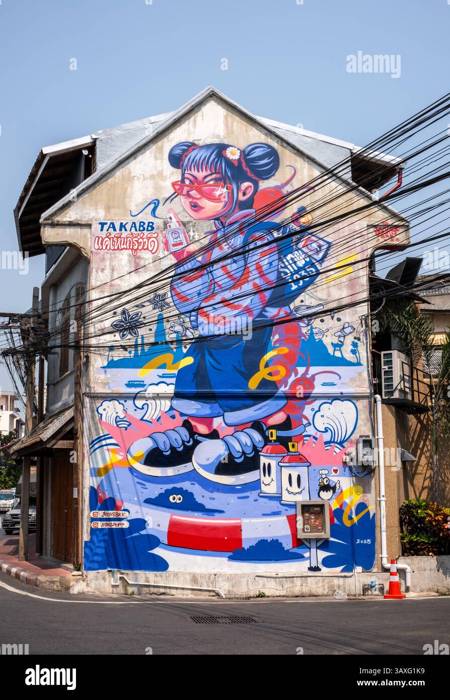 Giant Street Art Mural on the side of a Building in the Talad Noi ...