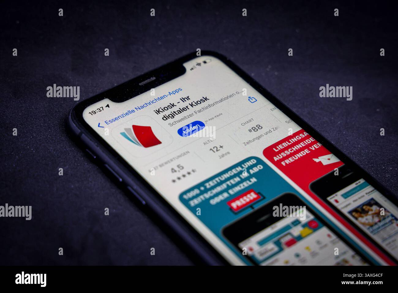 Apple App Store auf einem iPhone. Essenzielle Essenzielle Nachrichten ...