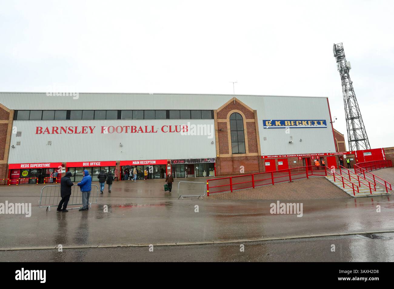 Oakwell Stadium, Barnsley, England - 21st April 2025 A general view of ...