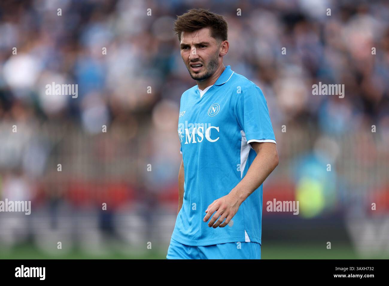Billy Gilmour of Ssc Napoli looks on during the Serie A match beetween ...