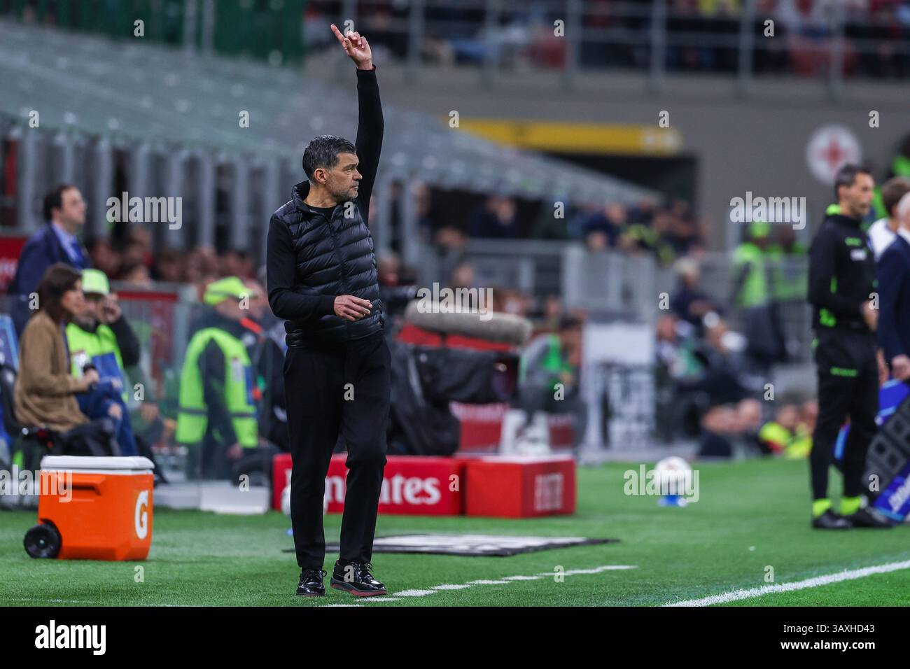 Sergio Conceicao Head Coach of AC Milan gestures during Serie A 2024/25 ...