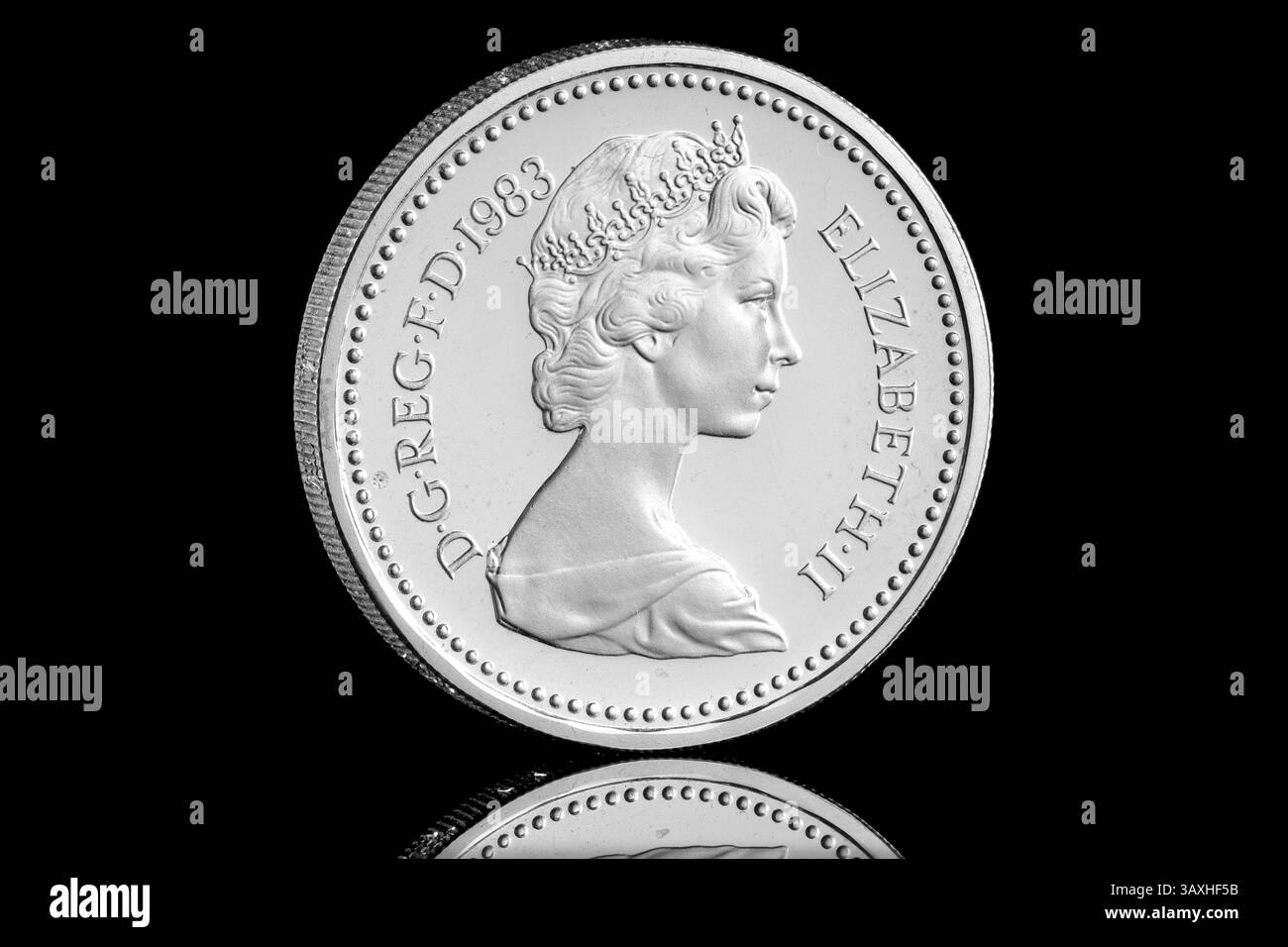 Uk 1 pound Black and White Stock Photos & Images - Alamy
