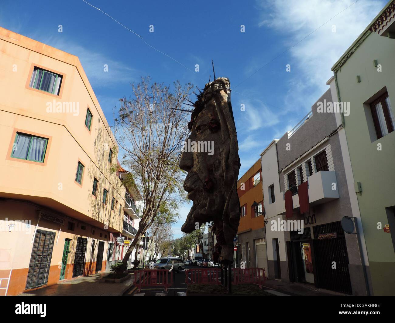 Spain. 10th Apr, 2025. The XV edition of floral Easter takes place in ...