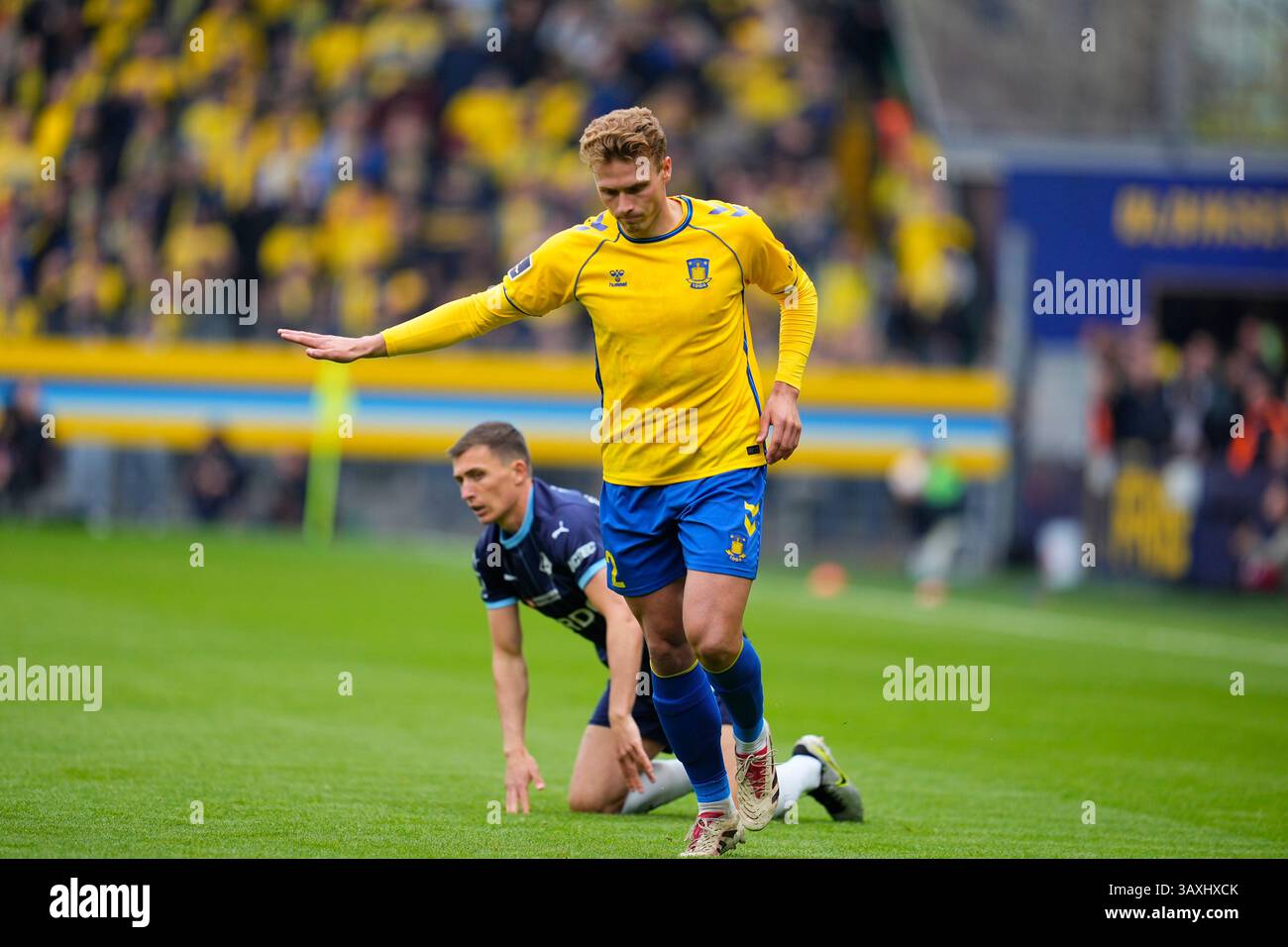 Broendby, Denmark. 21st Apr, 2025. Superligakampen mellem Broendby IF ...