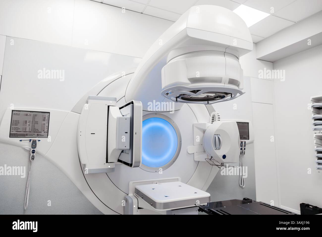 Cancer therapy, advanced medical linear accelerator in the therapeutic ...