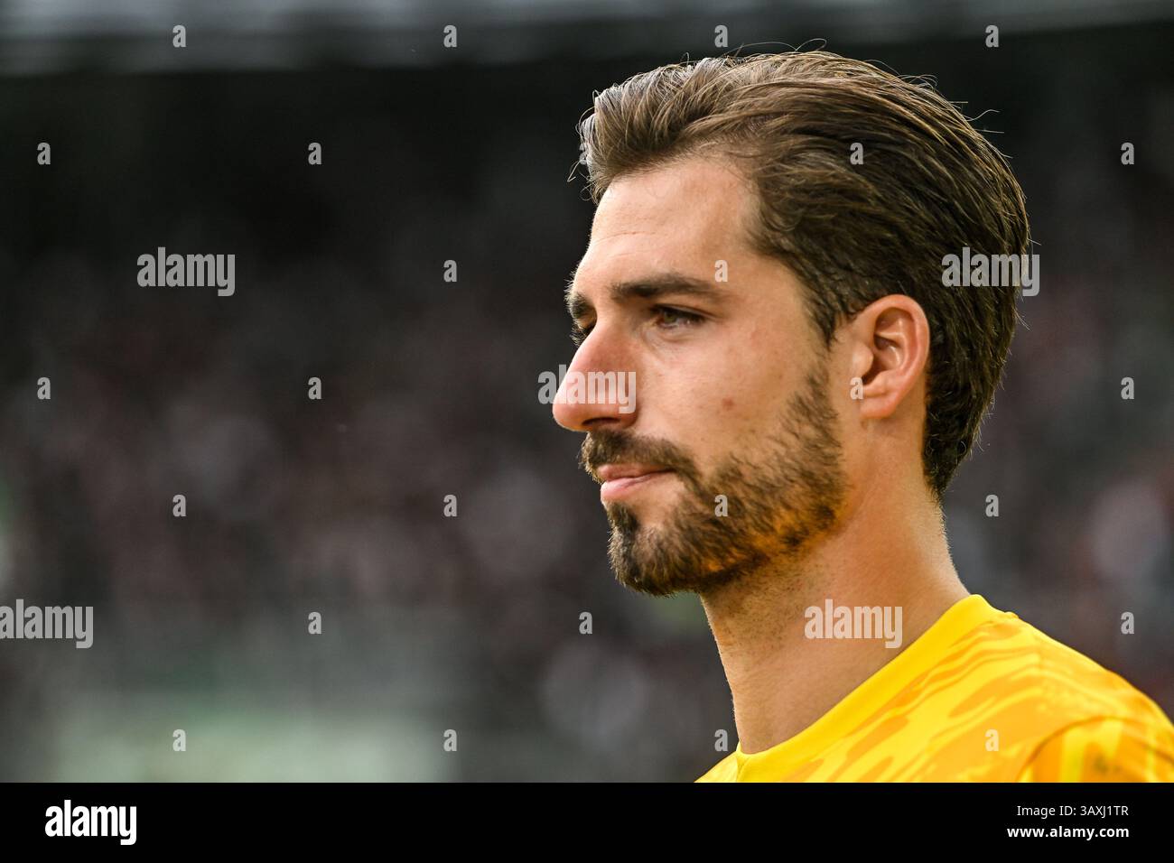 20.04.2025, WWK-Arena, Augsburg, GER, 1. FBL, FC Augsburg vs Eintracht ...