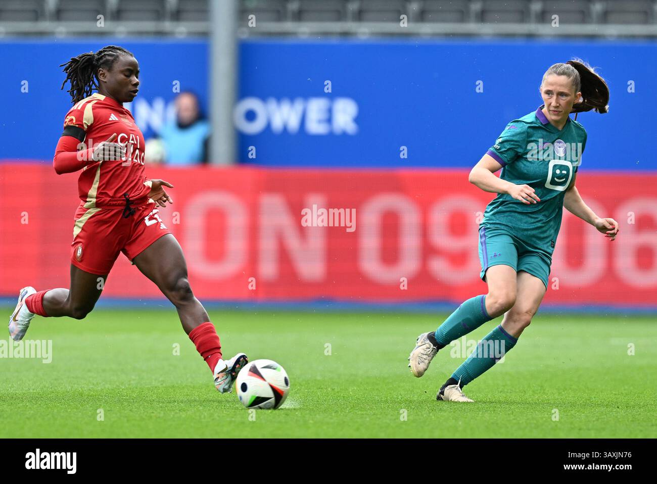 Leuven, Belgium. 21st Apr, 2025. Welma Fon (22) of Standard and Fran ...