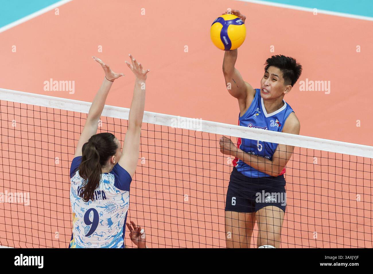 Pasig City, Philippines. 21st Apr, 2025. Jeanette Panaga (R) of the ...