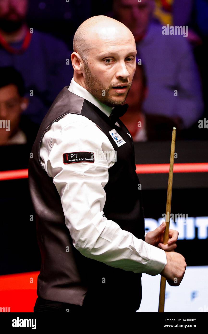 Sheffield, UK. 21st Apr, 2025. Zak Surety reacts during the 2025 Halo ...