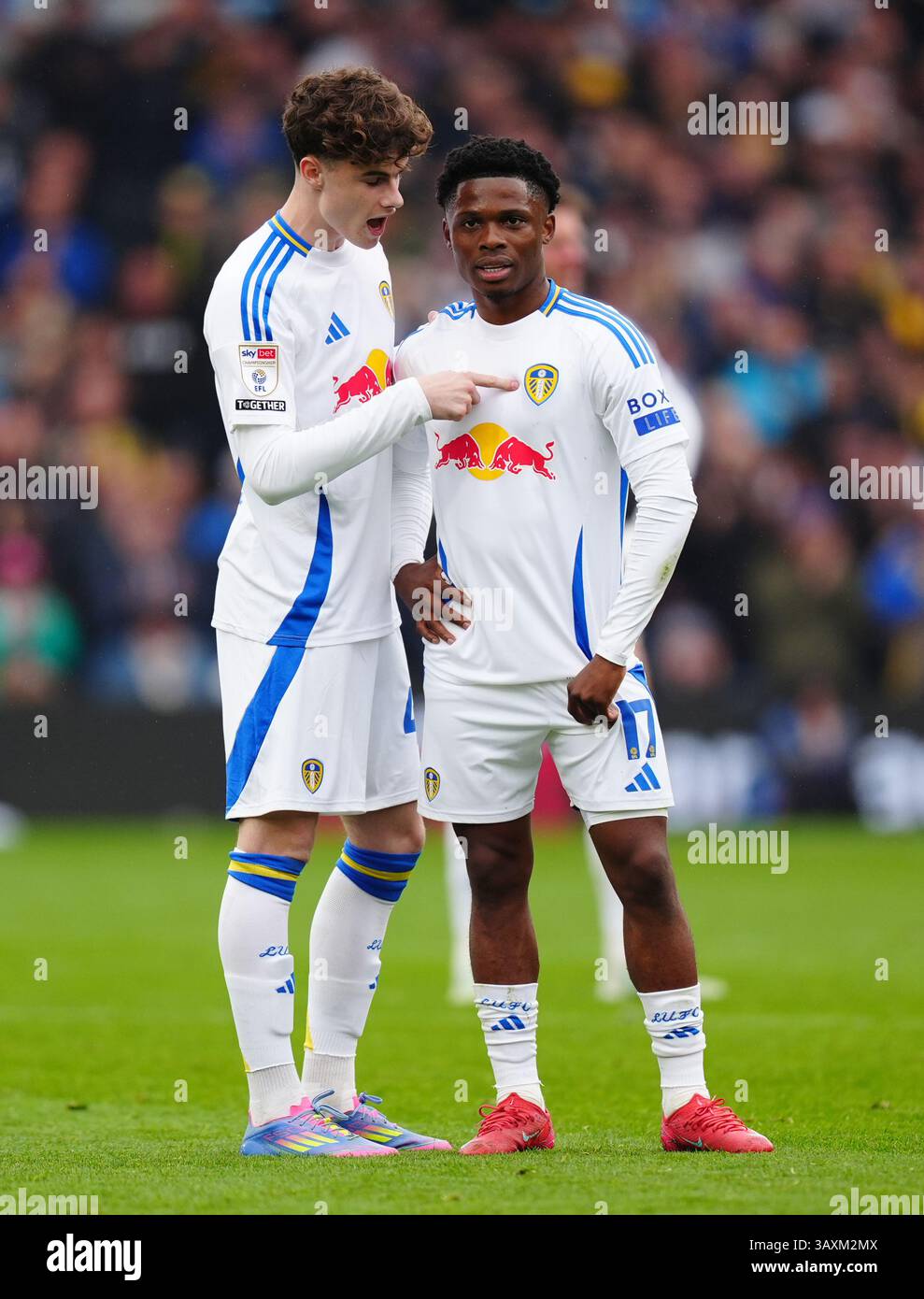 Leeds United's Harry Gray and Largie Ramazani during the Sky Bet ...