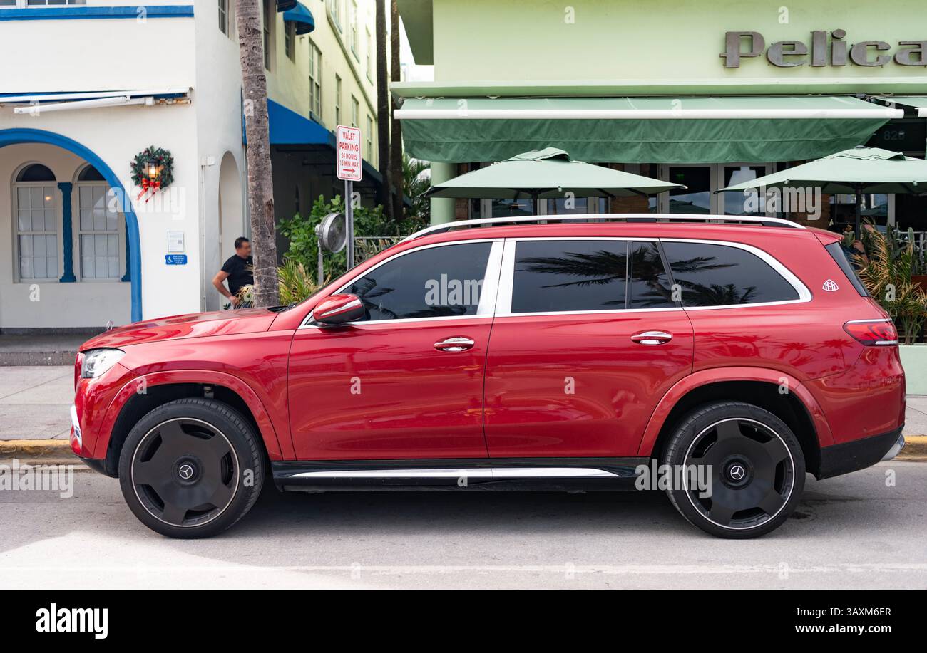 Miami, Florida, USA - December 16, 2024: Red Luxury SUV car of Mercedes ...