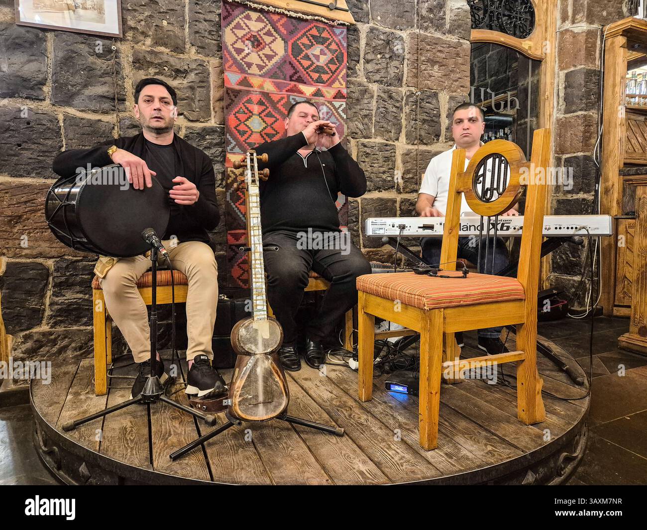 Armenia, Gyumri, local restaurant, musicians Stock Photo - Alamy