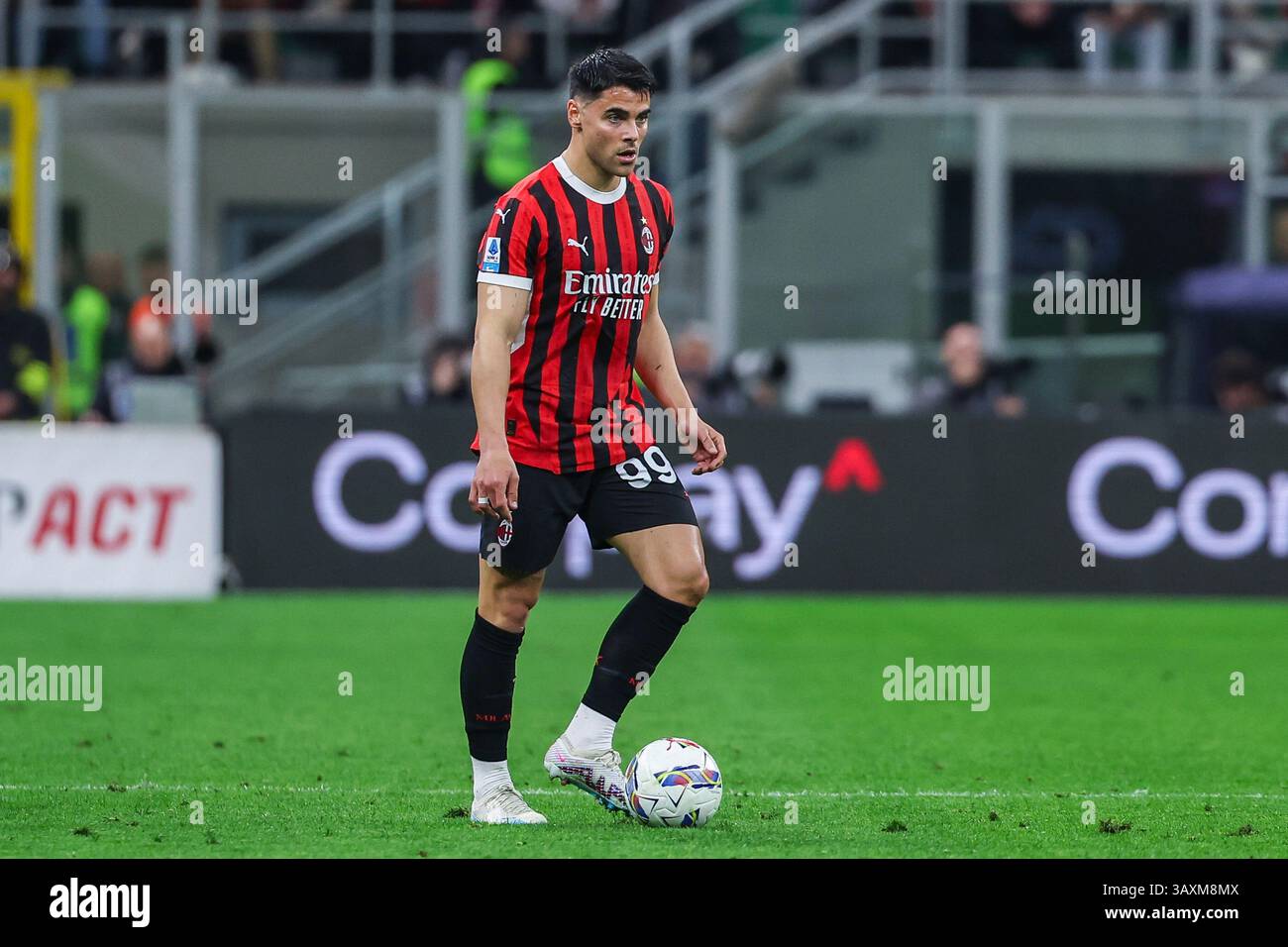 Milan, Italien. 20th Apr, 2025. Riccardo Sottil of AC Milan seen in action during Serie A 2024/ ...