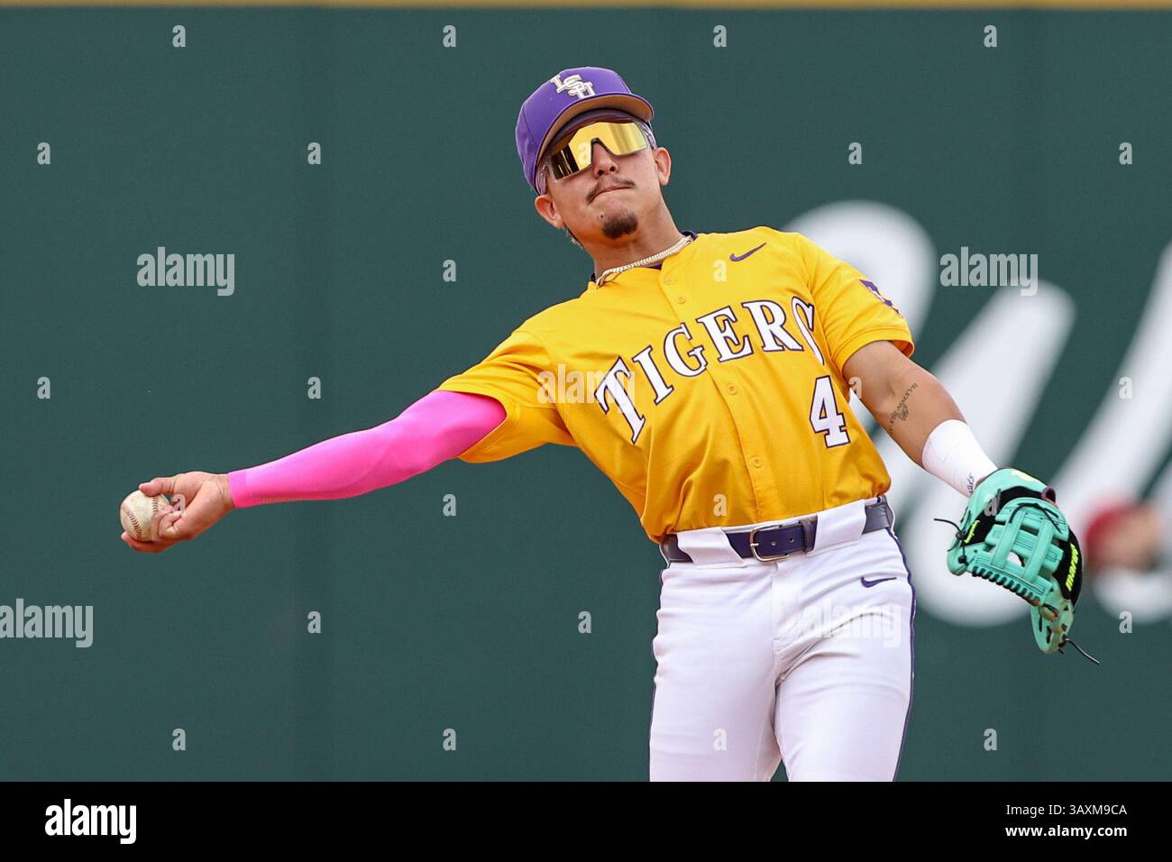 Baton Rouge, LA, USA. 19th Apr, 2025. LSU shortstop Steven Milam (4 ...