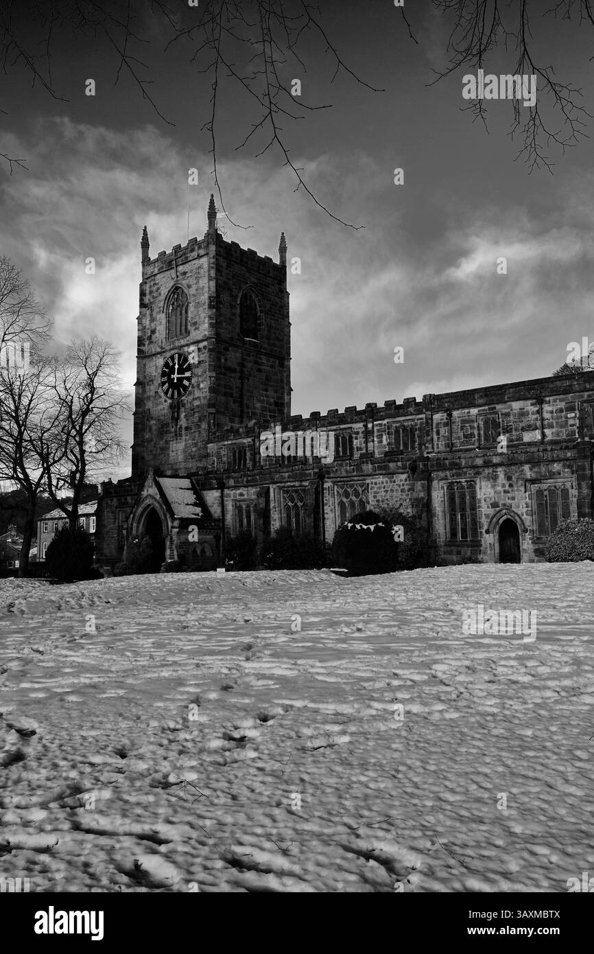 Winter snow on the Holy Trinity Church, Skipton town, North Yorkshire ...