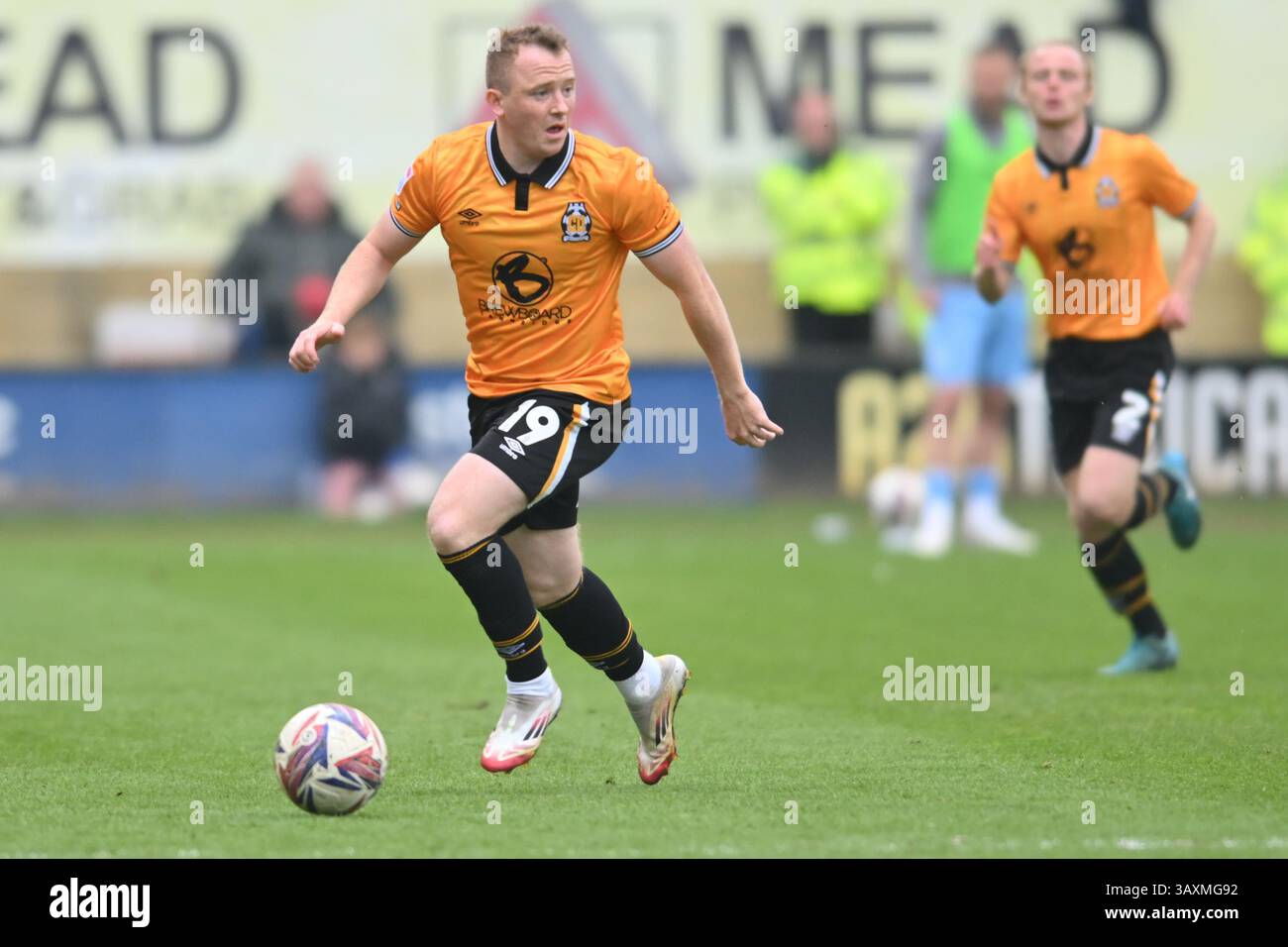 Cambridge on Monday 21st April 2025. Shane Lavery (19 Cambridge United ...