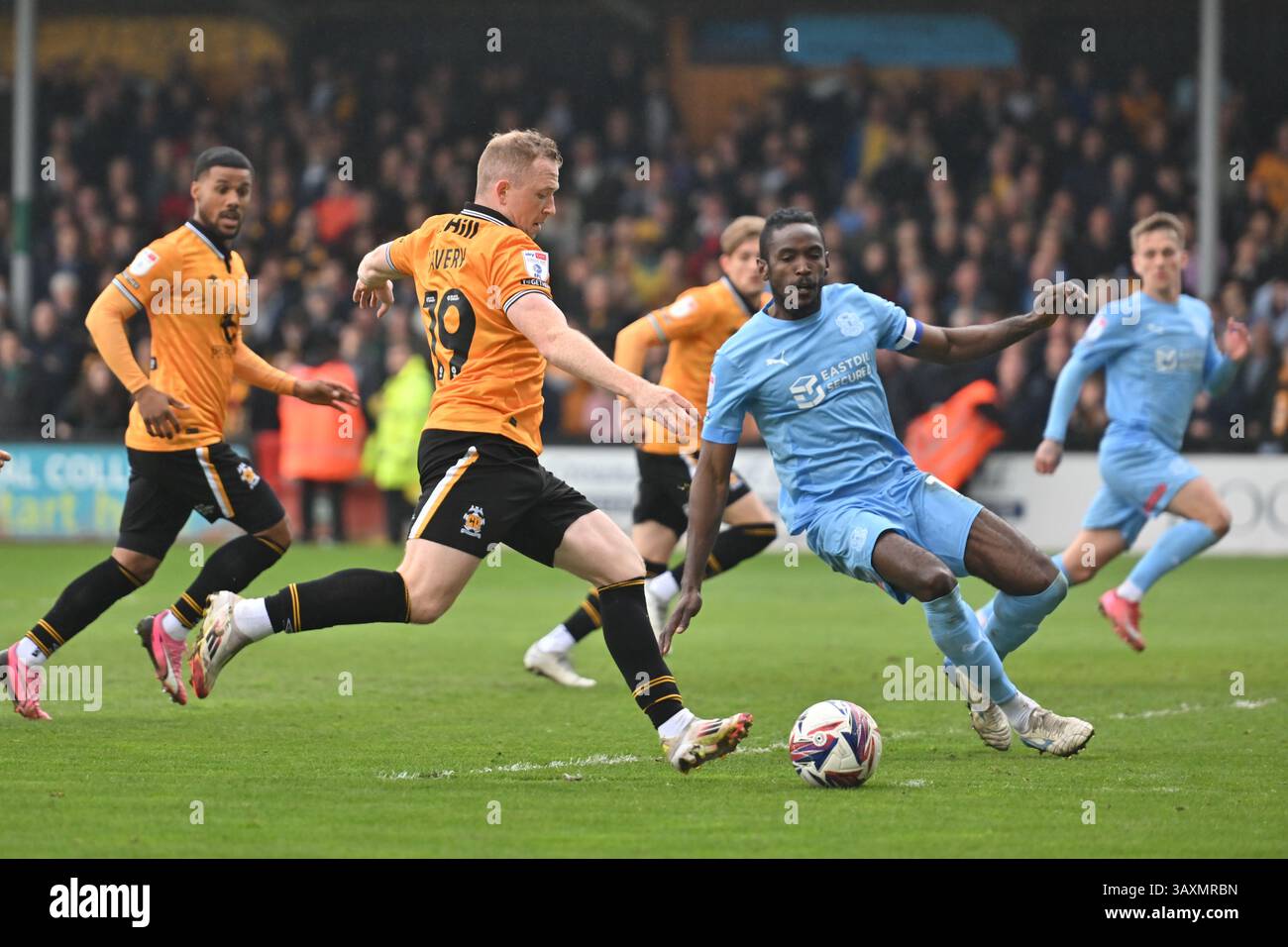 Cambridge on Monday 21st April 2025. Shane Lavery (19 Cambridge United ...